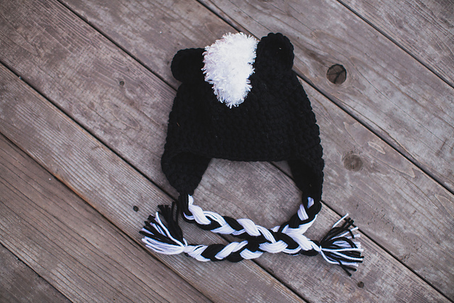 Ravelry: skunk Hat pattern by Wanita Levacy-Sabin