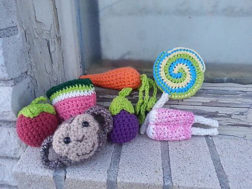 Ravelry: Lollipop Rattle pattern by Wanita Levacy-Sabin