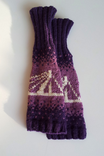 Ravelry: Erasmus pattern by Lili van Wattum