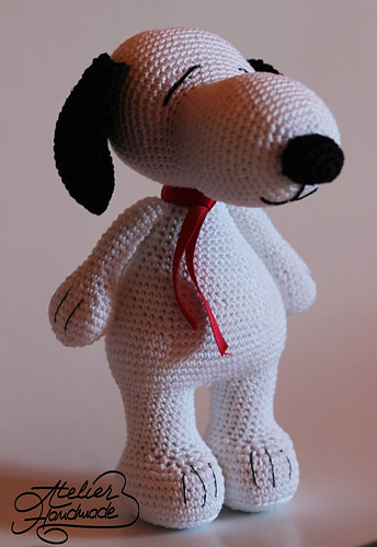 Ravelry: Snoopy the Dog pattern by Atelier Handmade