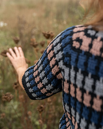 Ravelry: Brick Sweater pattern by Tatsiana