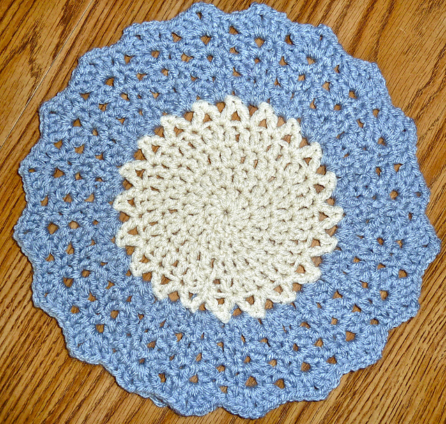 Ravelry: shyannlindy's 20 Point Round Ripple Afghan Pattern