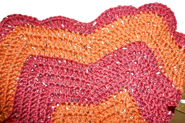 Ravelry: shyannlindy's 7 to 21 Point Soft Waves Round Ripple Afghan Pattern