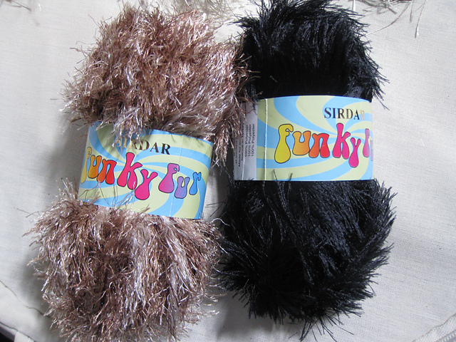 Ravelry: Sirdar Funky Fur