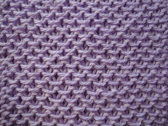Ravelry: December 1: Chain Link Fence pattern by Lindsey Melvin