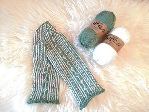 Ravelry: Flora Fjord pattern by Line Johansen