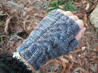 Ravelry: linenchicken's Mitt Envy