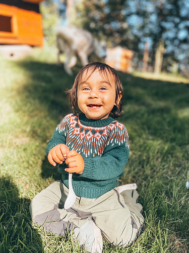 Ravelry: Baby-Hopi pattern by Linka Neumann