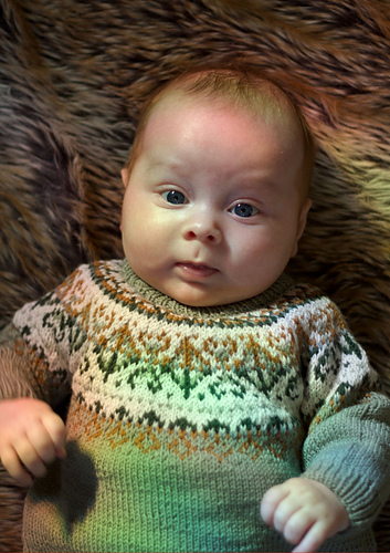 Ravelry: Baby-Alasuq pattern by Linka Neumann
