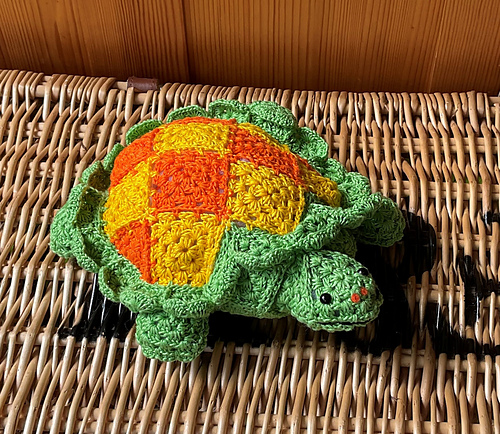 Ravelry: Granny Square Turtles pattern by Linda Morris Tomlin