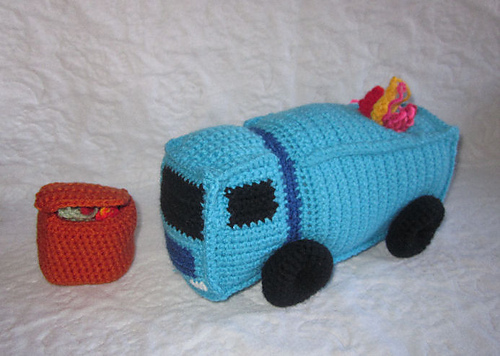 Ravelry: Garbage Truck pattern by Melissa's Crochet Patterns