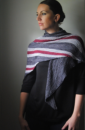 Ravelry: Smite pattern by Lisa Mutch