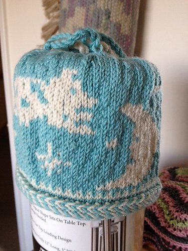 Ravelry: Mother Goose Hat pattern by Lisa McFetridge