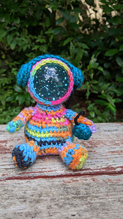 Ravelry: Space Jammin' the bubble butt astronaut pattern by Lisa Heathco