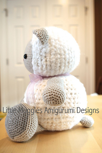 Ravelry: Cuddles the Sheep pattern by Little Muggles