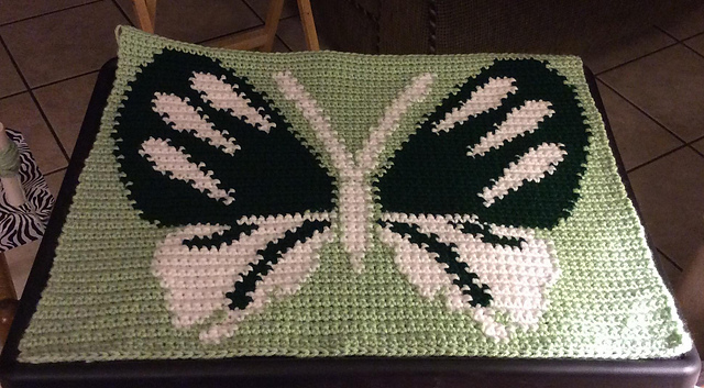 Ravelry: Flutterby Emerald Green pattern by Del Guzzo Designs