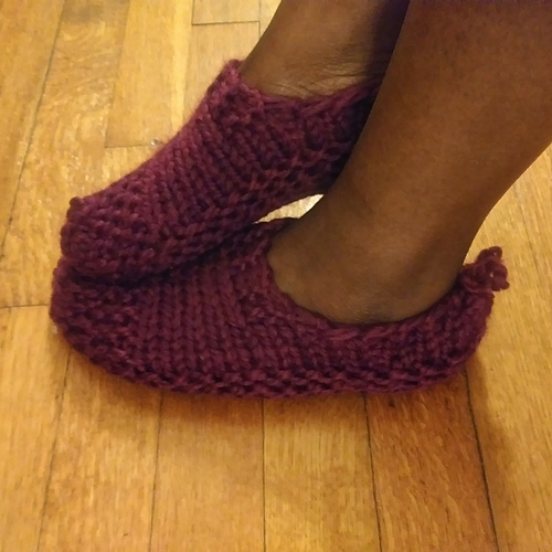 Ravelry: Cloud Slippers pattern by Adrienne Sullivan
