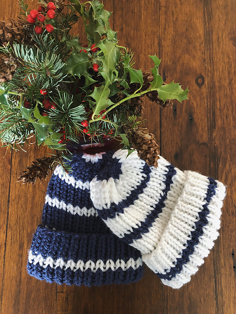 Ravelry: Basic Ribbed Toque pattern by Lauren McMillan