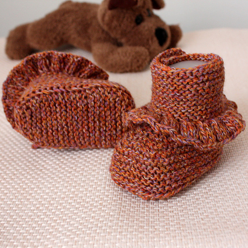 Ravelry: First STEP BABY Boots pattern by Julia Noskova