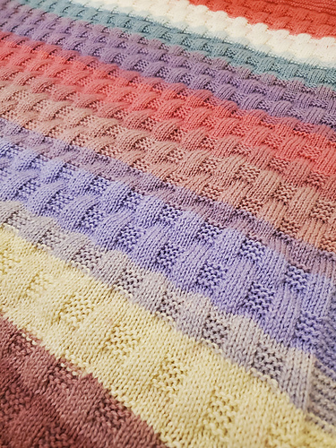 Ravelry: Jordan Baby Blanket pattern by marianna mel