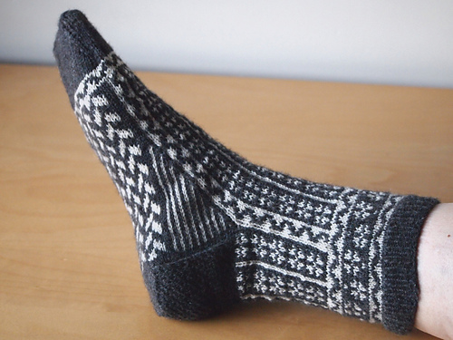 Ravelry: Liseron pattern by Yvette Noel