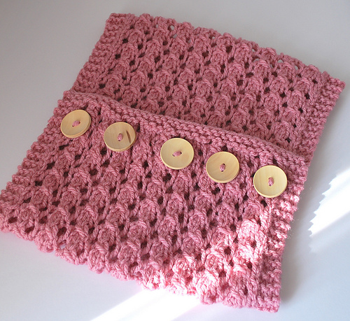 Ravelry: Trellis Lace Scarflet pattern by Linda Lunn