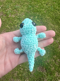 Ravelry: Basil the Pocket Lizard pattern by lottieandloucrochet