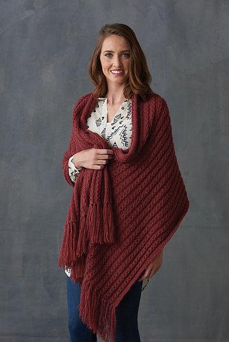 Ravelry: Creative Chains Wrap pattern by Melissa Leapman