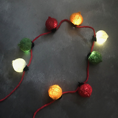 Ravelry: Festive Fairy Lights pattern by Michelle Gregory