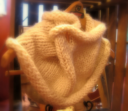 Ravelry: Snow Bank Cowl pattern by Wendy Ellis