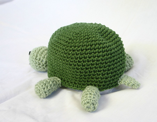 Ravelry: Infant Turtle Hat pattern by Alaina Smith