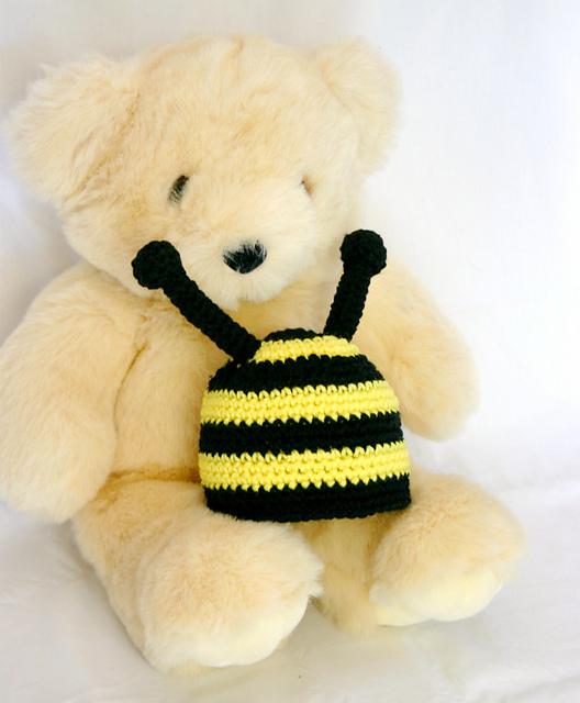 Ravelry: Baby Bee Hat pattern by Alaina Smith