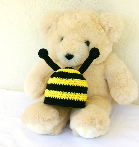 Ravelry: Baby Bee Hat pattern by Alaina Smith