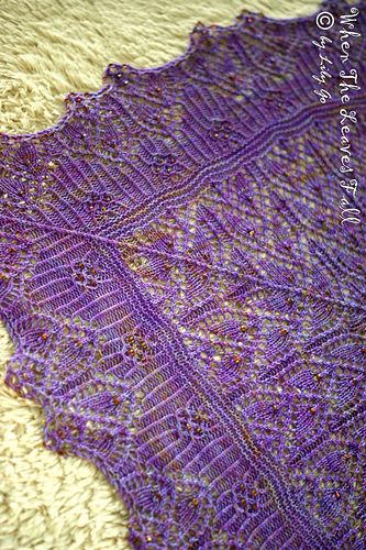 Ravelry: When The Leaves Fall pattern by Lily Go