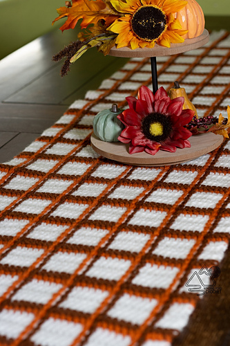 Ravelry: Tartan Plaid Table Runner pattern by Lindsey Dale