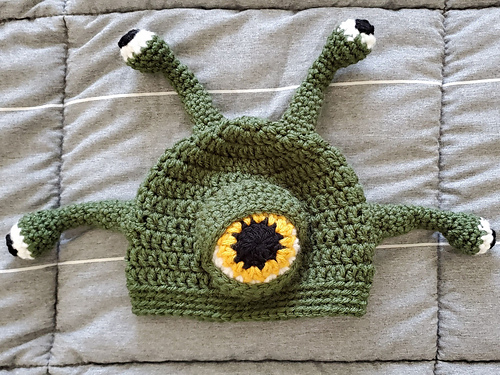 Ravelry: Baby Beholder Hat pattern by Ashley Funk