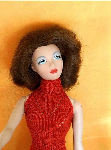 Ravelry: Chic: SWEATER OUTFIT FOR 16" GENE pattern by Edith Molina