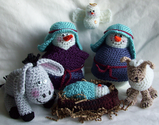 Ravelry: Snowman Nativity pattern by Sally Byrne