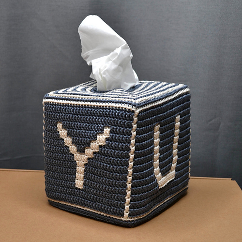 Ravelry: Tissue Box Cover Yuck pattern by Vita Mašalienė