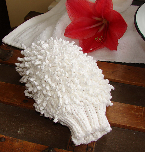 Ravelry: Puli Stitch Bath Mitt pattern by Lynda McArdell