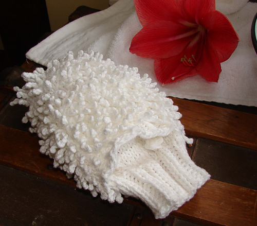 Ravelry: Puli Stitch Bath Mitt pattern by Lynda McArdell