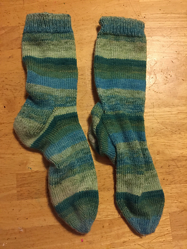 Ravelry: Beginner Socks Magic Loop variation pattern by Liat Gat