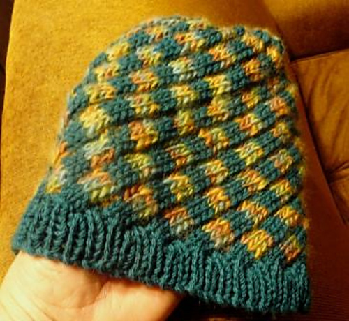 Ravelry: Checkerwork Hat pattern by Vexy