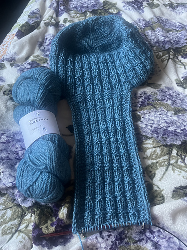 Ravelry: Ann’s Scarf Hat pattern by Susan Gressman