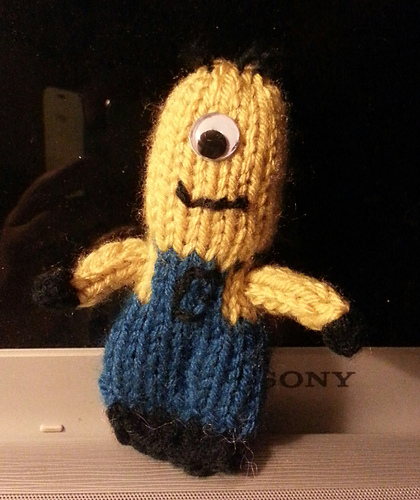 Ravelry: Gru's Mininons pattern by Tanya Shipp