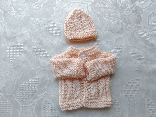 Ravelry: 10" Baby Jacket & Hat pattern by marianna mel