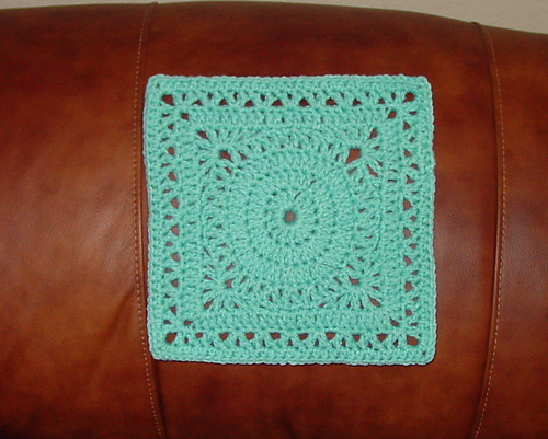 Ravelry: Topaz 9 Inch Square pattern by Susan Hinton