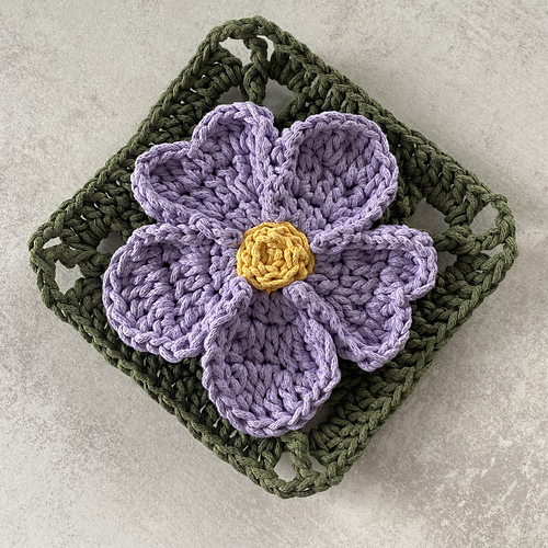 Ravelry: Anemone (Windflower) Granny Square pattern by Anna Lisek