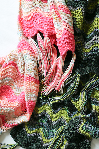 Ravelry: Defying Gravity pattern by Madelinetosh Design Team