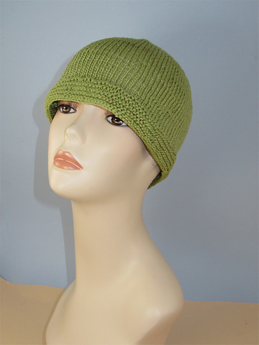 Ravelry: Simple Cloche Hat pattern by Christine Grant